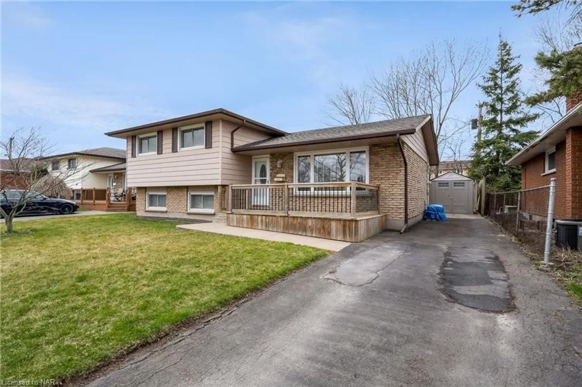 212 Hildred St, Welland, Ontario | Sold | Wahi