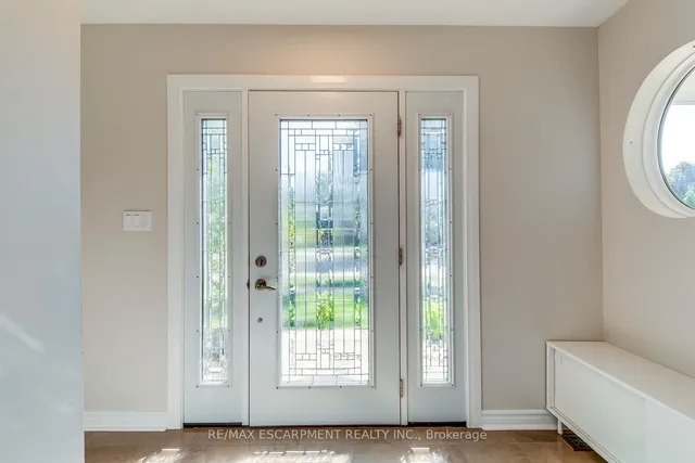 5281 Cindy Lane - A Powerful Real Estate Website | Mirror Real Estate