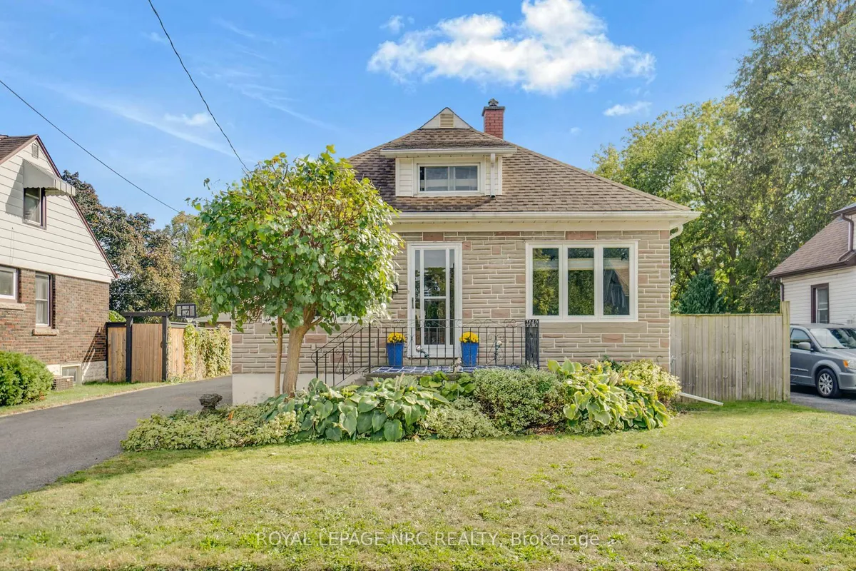 6440 Crawford St, Niagara Falls, Ontario | Off Market | Wahi
